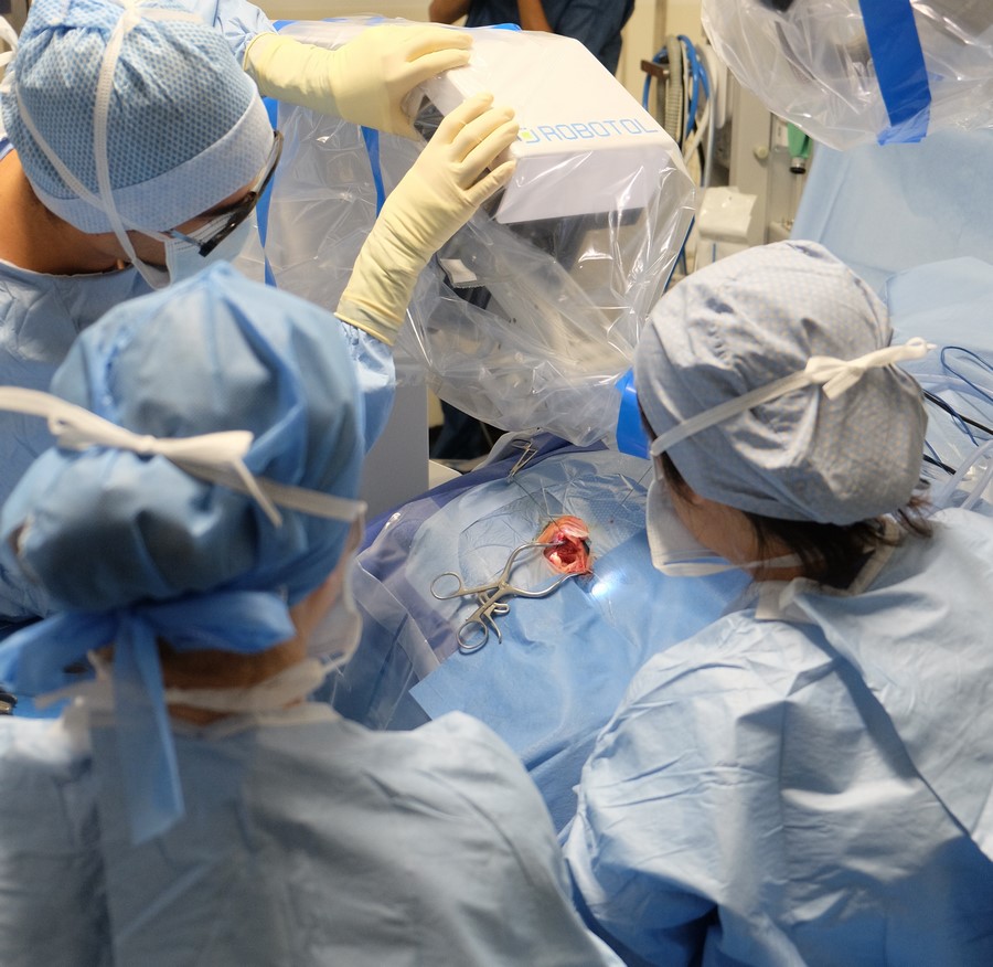 Le Robotol s’implante au bloc