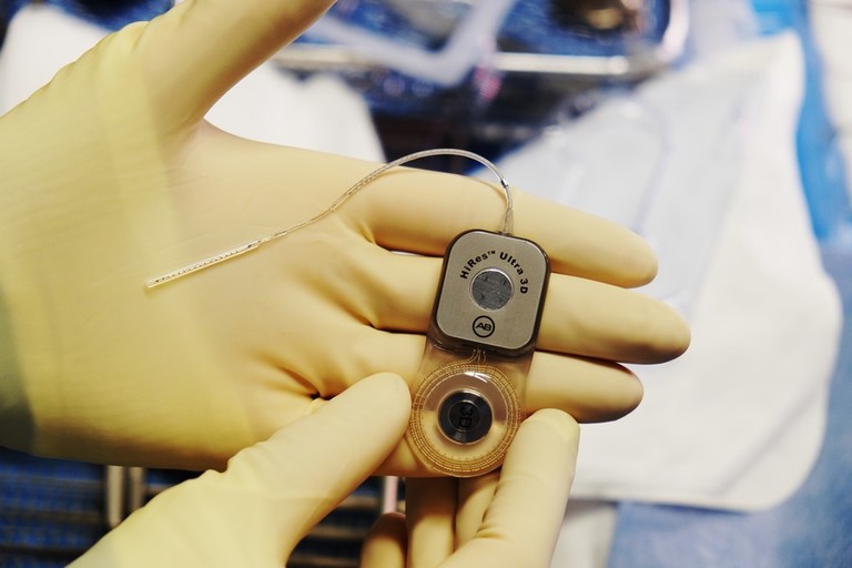 Le Robotol s’implante au bloc